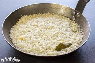 Recette de riz à la sauce tomate