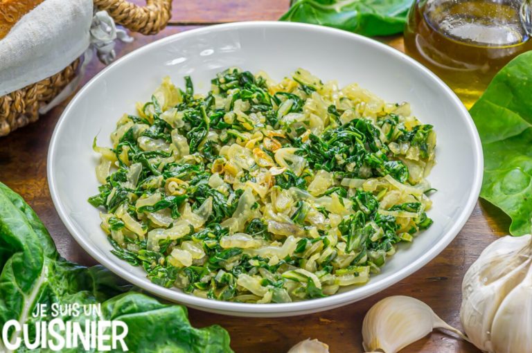 Recette de poêlée de blettes à l'ail. Cuisine simple et délicieuse